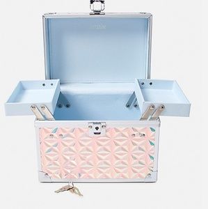 Justice | Accessories | Irridescent Holographic Glitter Makeup Case ...